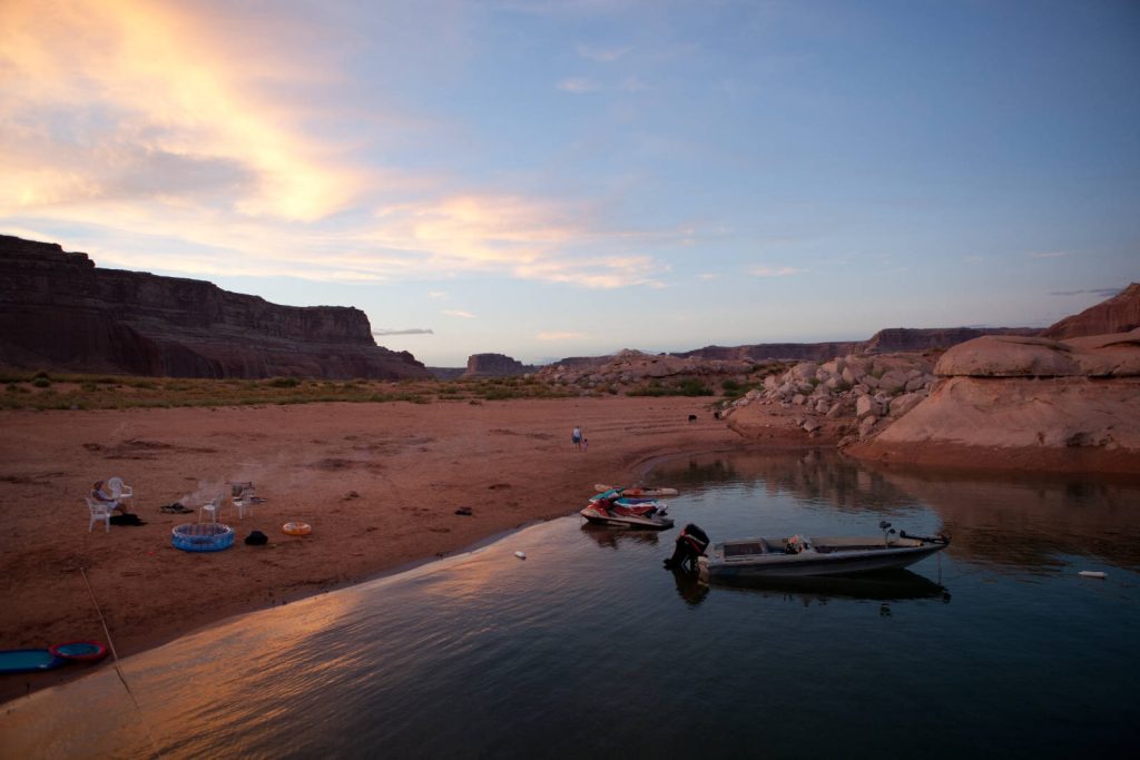 The Lake Powell Visitor Guide & Flipbook